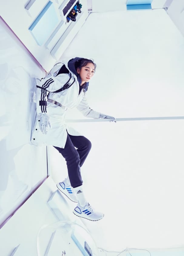 每天稱她「老婆」的鄉民，真的有聽過 Julia 的歌？— 專訪吳卓源 - HEAVEN RAVEN - HEAVEN RAVEN