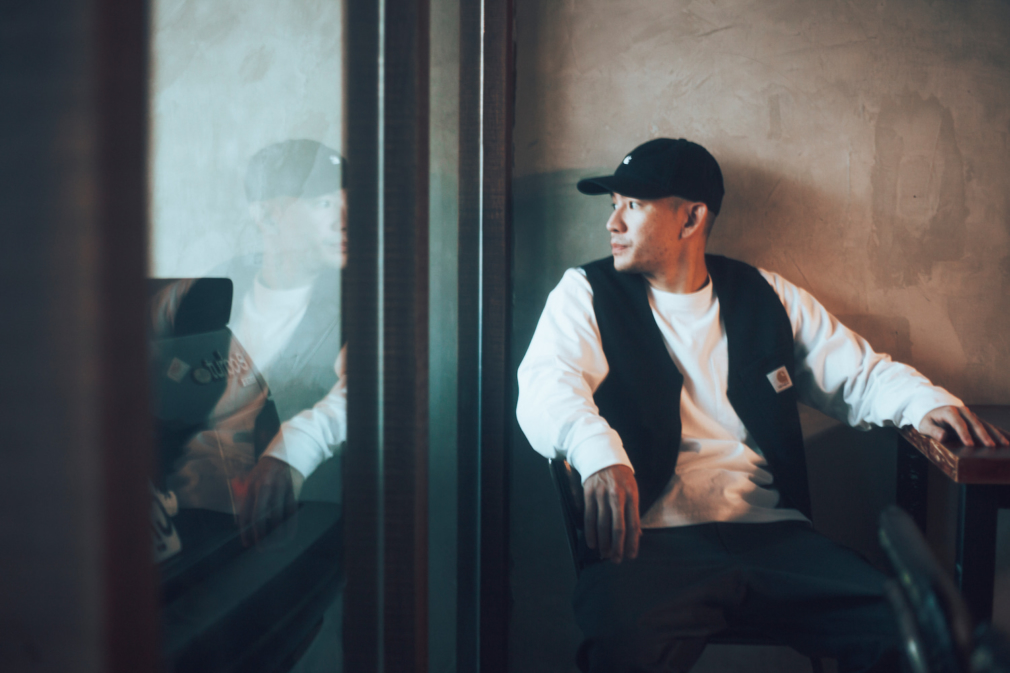 專訪紐約穿搭指標 Eugene Tong：不要再問我穿什麼，因為你永遠不會成為我 - HEAVEN RAVEN - HEAVEN RAVEN