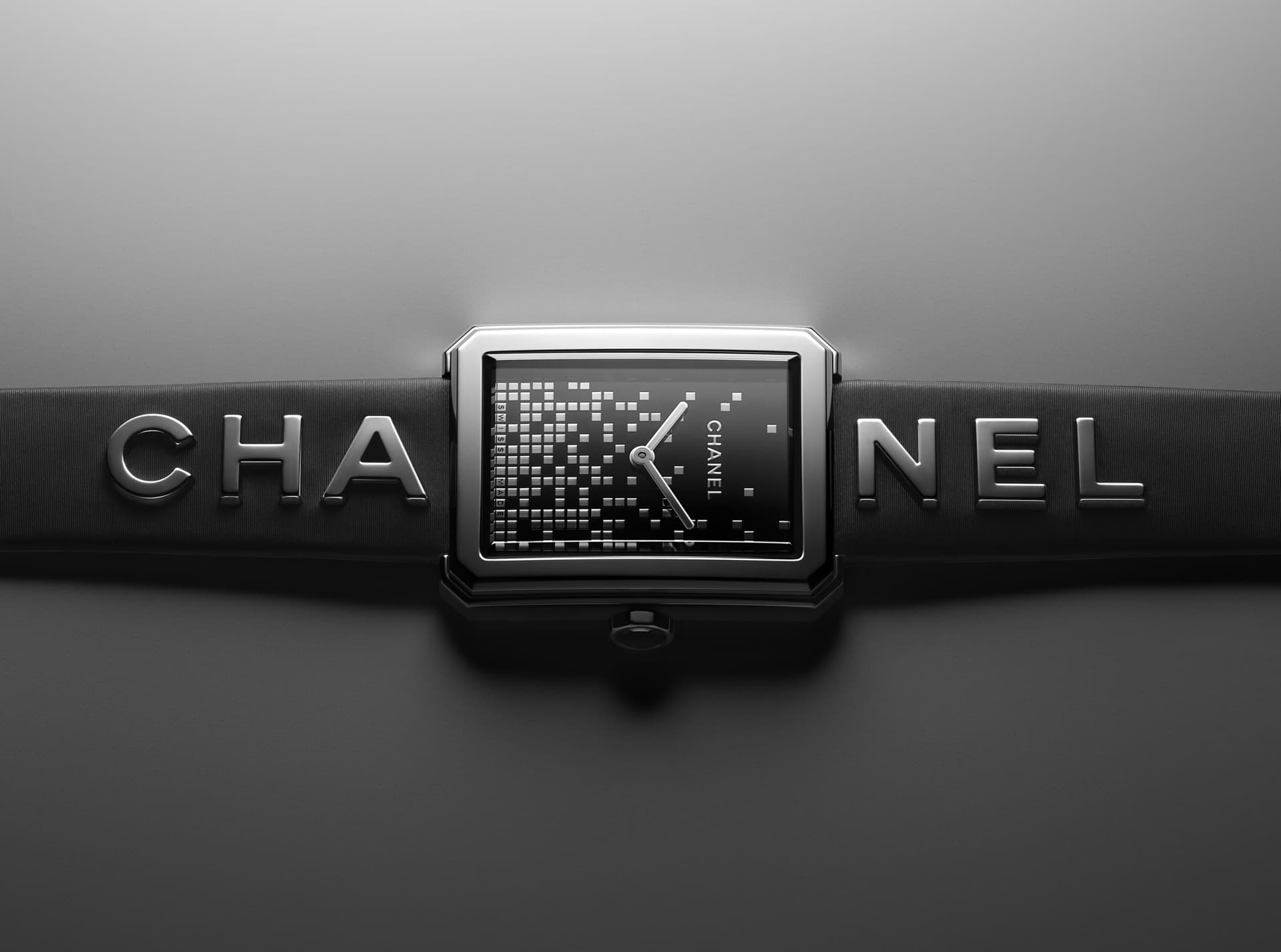 能把經典 Logo 玩得這麼高級，也只有 CHANEL 能做得到了 - HEAVEN RAVEN - HEAVEN RAVEN