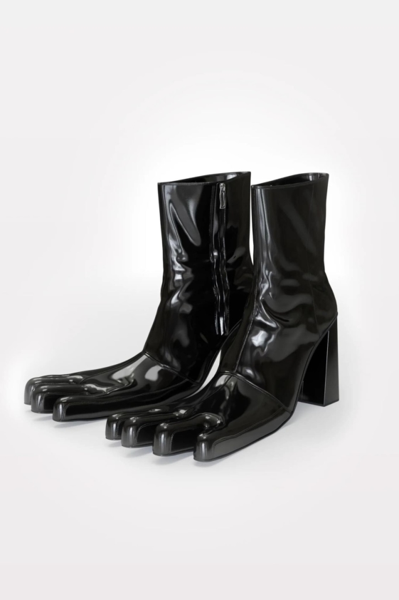 AVAVAV 2023 春夏那一摔的啟示：當預算有限時，唯有靠你的創意了 - HEAVEN RAVEN - HEAVEN RAVEN