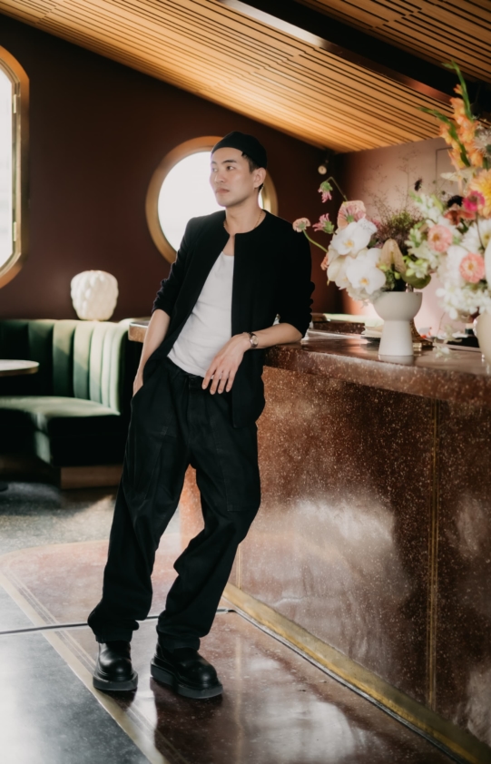 專訪 Self-Portrait 主理人 Han Chong，如何用十年打造一個時尚王國？先摔過一跤，才知道自己多想站起來 - HEAVEN ...